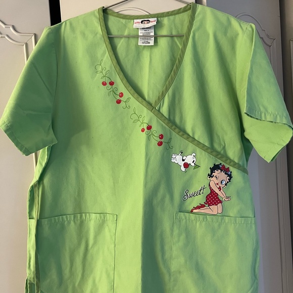 Betty Boop | Tops | Vintage Betty Boop Scrub Top | Poshmark